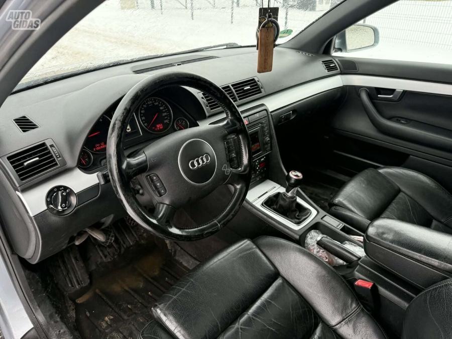 Audi A4 2003 Prienai, ar dzinēja tilpumu 2.50 L un nobraukumu 400 tūkst. km par 1500 €, foto 10 vietnē AUTOMOTO.COM.LV