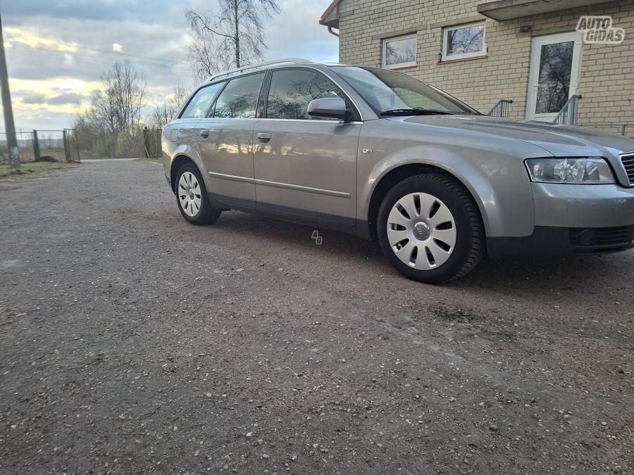 Audi A4 2003 in Marijampole, with an engine capacity of 1.60 L and mileage of 225 thousand km for 2350 €, photo 19 on AUTOMOTO.COM.LV