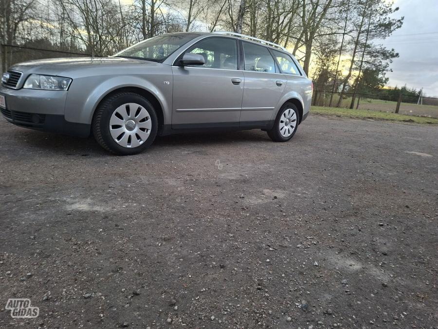 Audi A4 2003 Marijampole, ar dzinēja tilpumu 1.60 L un nobraukumu 225 tūkst. km par 2350 €, foto 18 vietnē AUTOMOTO.COM.LV