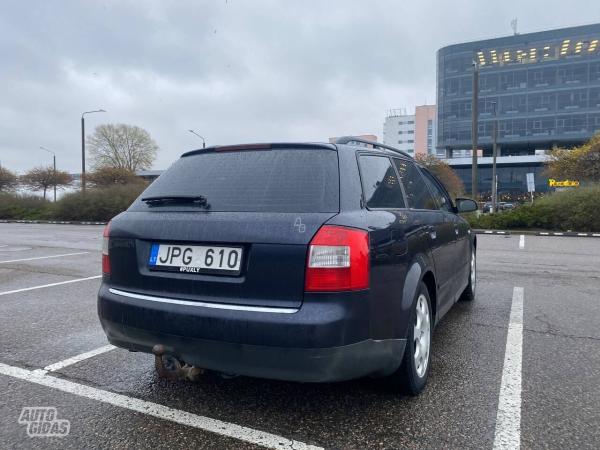 Audi A4 2003 Viļņa, ar dzinēja tilpumu 2.50 L un nobraukumu 350 tūkst. km par 1000 €, foto 6 vietnē AUTOMOTO.COM.LV