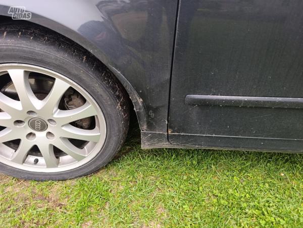 Audi A4 2003 Birštonas, ar dzinēja tilpumu 2.50 L un nobraukumu 406 tūkst. km par 1750 €, foto 3 vietnē AUTOMOTO.COM.LV