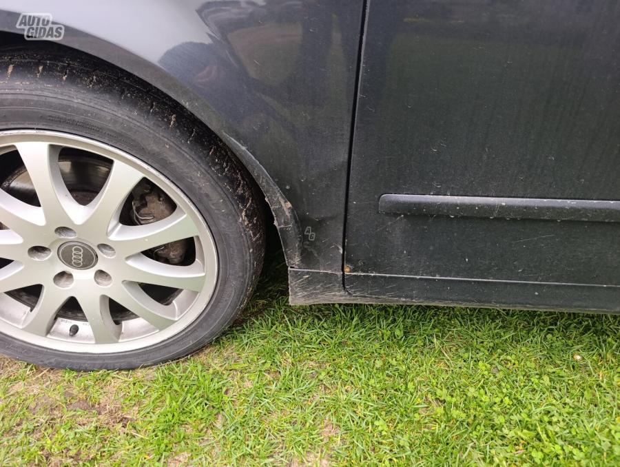 Audi A4 2003 Birštonas, ar dzinēja tilpumu 2.50 L un nobraukumu 406 tūkst. km par 1750 €, foto 4 vietnē AUTOMOTO.COM.LV