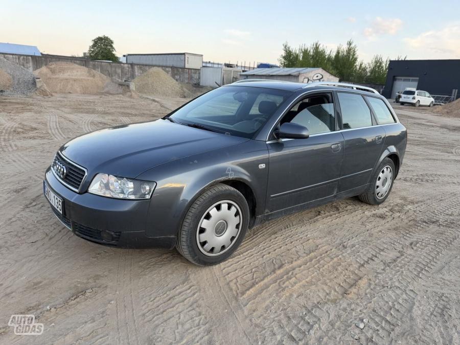 Audi A4 2003 in Siauliai, with an engine capacity of 1.90 L and mileage of 402 thousand km for 1250 €, photo 4 on AUTOMOTO.COM.LV