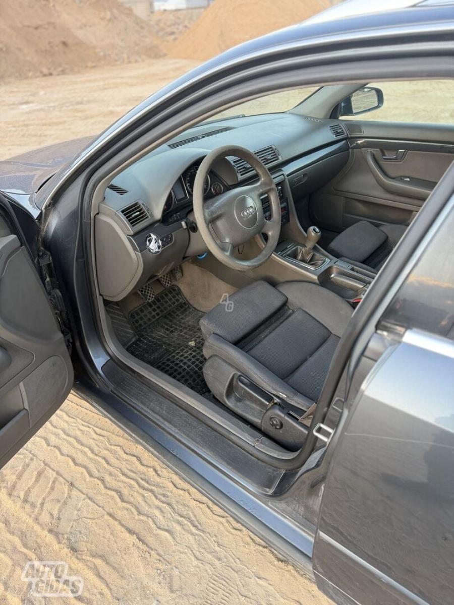 Audi A4 2003 in Siauliai, with an engine capacity of 1.90 L and mileage of 402 thousand km for 1250 €, photo 11 on AUTOMOTO.COM.LV