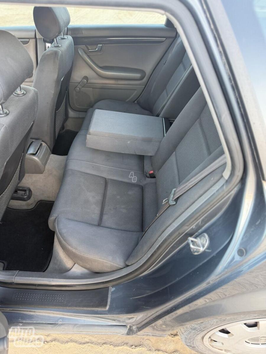 Audi A4 2003 in Siauliai, with an engine capacity of 1.90 L and mileage of 402 thousand km for 1250 €, photo 12 on AUTOMOTO.COM.LV