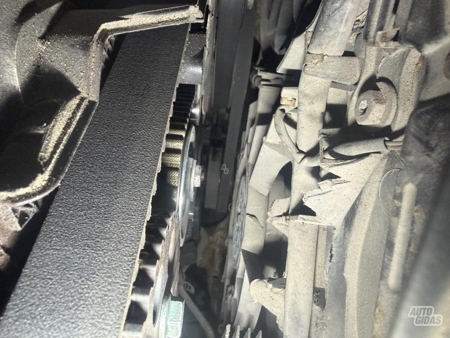 Audi A4 2003 in Siauliai, with an engine capacity of 1.90 L and mileage of 402 thousand km for 1250 €, photo 22 on AUTOMOTO.COM.LV