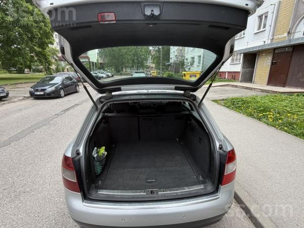 Audi A4 2003 Rīga, ar dzinēja tilpumu 1.90 L un nobraukumu 333 tūkst. km par 1420 €, foto 7 vietnē AUTOMOTO.COM.LV
