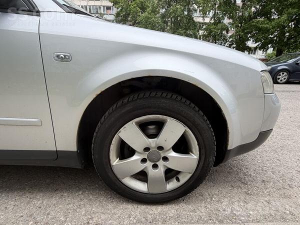 Audi A4 2003 Rīga, ar dzinēja tilpumu 1.90 L un nobraukumu 333 tūkst. km par 1420 €, foto 9 vietnē AUTOMOTO.COM.LV
