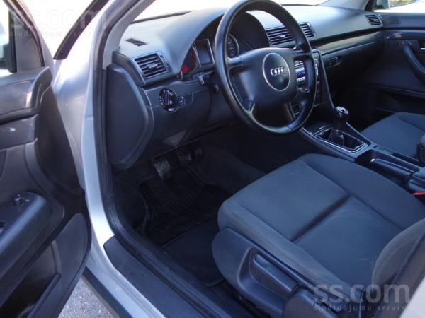 Audi A4 2003 Rīga, ar dzinēja tilpumu 1.90 L un nobraukumu 313 tūkst. km par 1990 €, foto 5 vietnē AUTOMOTO.COM.LV