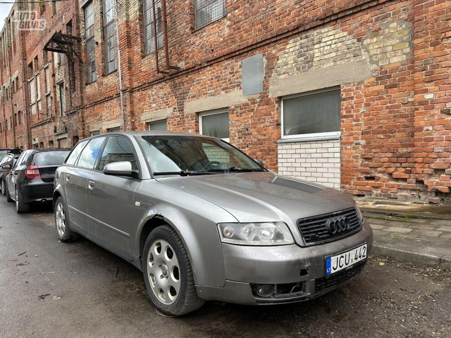 Audi A4 2003 Šauļi, ar dzinēja tilpumu 2.40 L un nobraukumu 320 tūkst. km par 600 €, foto 3 vietnē AUTOMOTO.COM.LV