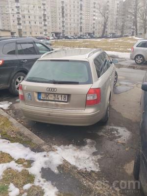 Ауди А4 2003 в Рига, объемом двигателя 1.90 л и пробегом 319 тыс. км за 1250 €, фото 5 на AUTOMOTO.COM.LV