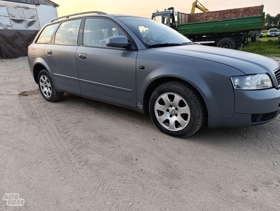Audi A4 2003 Telšiai, ar dzinēja tilpumu 1.90 L un nobraukumu 398 tūkst. km par 999 €, foto 3 vietnē AUTOMOTO.COM.LV