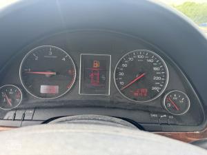 Audi A4 2003 in Vilnius, with an engine capacity of 1.90 L and mileage of 381 thousand km for 730 €, photo 10 on AUTOMOTO.COM.LV