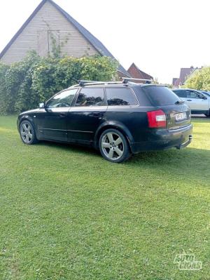 Audi A4 2003 Utena, ar dzinēja tilpumu 2.50 L un nobraukumu 400 tūkst. km par 500 €, foto  vietnē AUTOMOTO.COM.LV