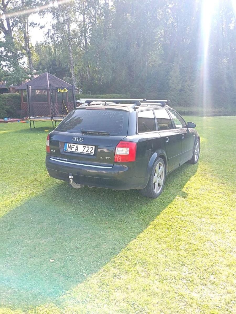 Audi A4 2003 in Utena, with an engine capacity of 2.50 L and mileage of 400 thousand km for 500 €, photo 4 on AUTOMOTO.COM.LV