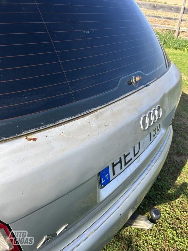 Audi A4 2003 Prienai, ar dzinēja tilpumu 1.90 L un nobraukumu 452 tūkst. km par 990 €, foto 6 vietnē AUTOMOTO.COM.LV