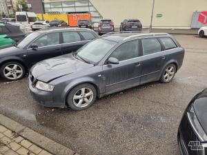 Audi A4 2003 in Kaunas, with an engine capacity of 2.50 L and mileage of 356 thousand km for 659 €, photo 3 on AUTOMOTO.COM.LV