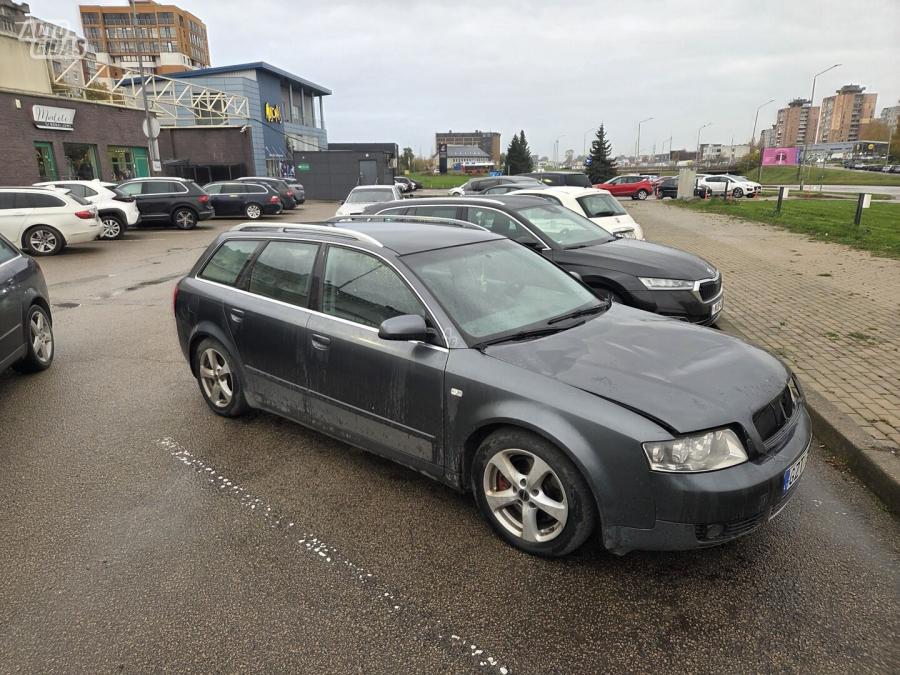 Audi A4 2003 in Kaunas, with an engine capacity of 2.50 L and mileage of 356 thousand km for 659 €, photo 6 on AUTOMOTO.COM.LV