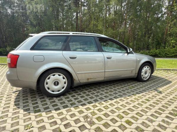 Audi A4 2004 in Riga, with an engine capacity of 1.90 L and mileage of 406 thousand km for 3200 €, photo 5 on AUTOMOTO.COM.LV
