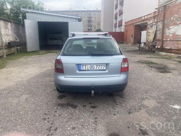 Audi A4 2004 Daugavpils, ar dzinēja tilpumu 1.90 L un nobraukumu 230 tūkst. km par 1750 €, foto 4 vietnē AUTOMOTO.COM.LV