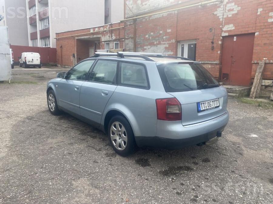 Audi A4 2004 Daugavpils, ar dzinēja tilpumu 1.90 L un nobraukumu 230 tūkst. km par 1750 €, foto 5 vietnē AUTOMOTO.COM.LV
