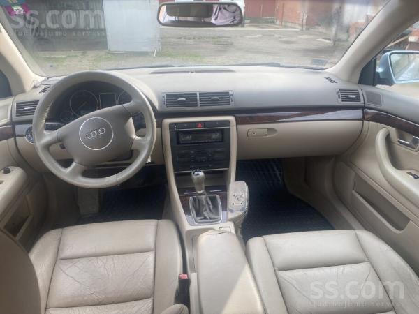 Audi A4 2004 Daugavpils, ar dzinēja tilpumu 1.90 L un nobraukumu 230 tūkst. km par 1750 €, foto 9 vietnē AUTOMOTO.COM.LV