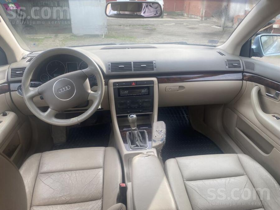 Audi A4 2004 Daugavpils, ar dzinēja tilpumu 1.90 L un nobraukumu 230 tūkst. km par 1750 €, foto 9 vietnē AUTOMOTO.COM.LV