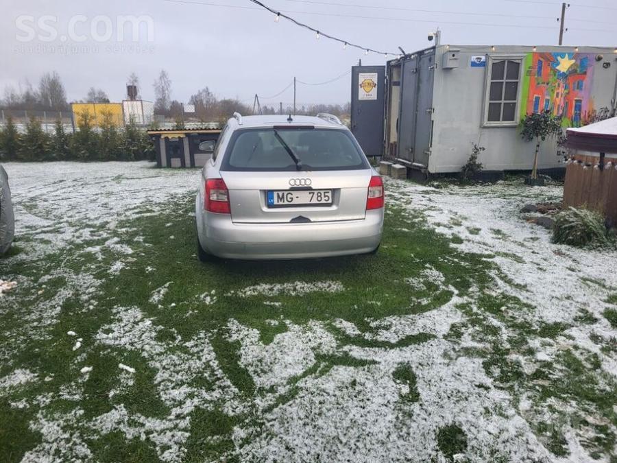 Audi A4 2004 in Jurmala, with an engine capacity of 2.50 L and mileage of 339 thousand km for 1500 €, photo 3 on AUTOMOTO.COM.LV