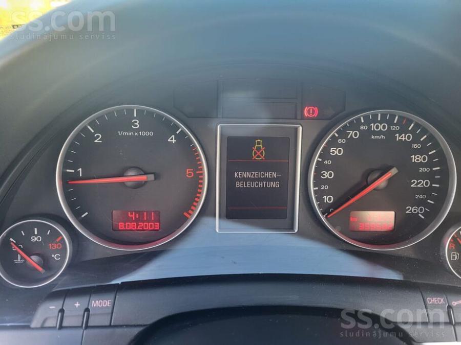 Audi A4 2004 in Jurmala, with an engine capacity of 2.50 L and mileage of 339 thousand km for 1500 €, photo 9 on AUTOMOTO.COM.LV