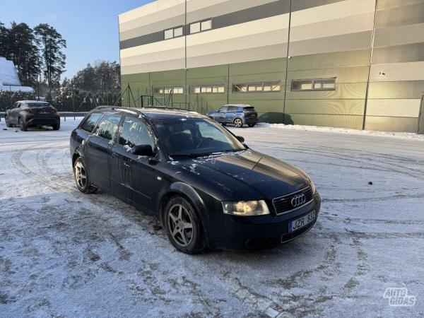 Audi A4 2004 in Vilnius, with an engine capacity of 2.50 L and mileage of 340 thousand km for 650 €, photo 3 on AUTOMOTO.COM.LV