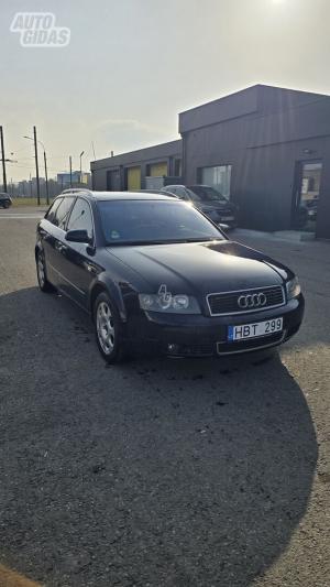 Audi A4 2004 in Kaunas, with an engine capacity of 1.90 L and mileage of 400 thousand km for 1400 €, photo 3 on AUTOMOTO.COM.LV
