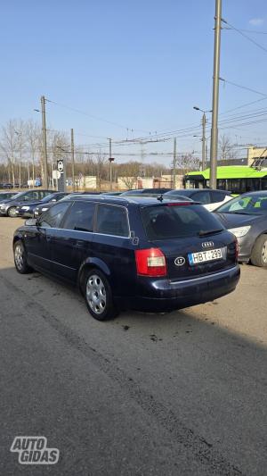 Audi A4 2004 in Kaunas, with an engine capacity of 1.90 L and mileage of 400 thousand km for 1400 €, photo 4 on AUTOMOTO.COM.LV