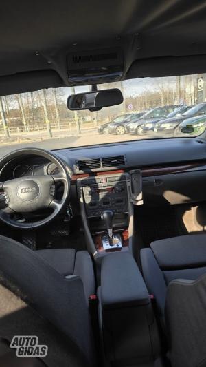 Audi A4 2004 in Kaunas, with an engine capacity of 1.90 L and mileage of 400 thousand km for 1400 €, photo 6 on AUTOMOTO.COM.LV