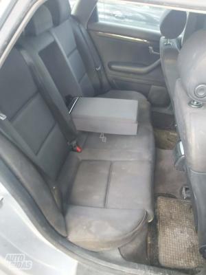 Audi A4 2004 in Vilnius, with an engine capacity of 1.90 L and mileage of 300 thousand km for 650 €, photo 4 on AUTOMOTO.COM.LV