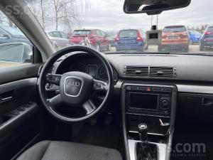 Audi A4 2004 Talsi, ar dzinēja tilpumu 2.00 L un nobraukumu 383 tūkst. km par 2400 €, foto 4 vietnē AUTOMOTO.COM.LV