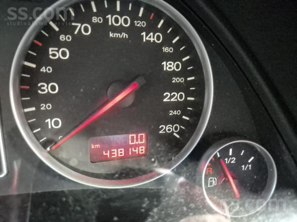 Audi A4 2004 Rīga, ar dzinēja tilpumu 1.90 L un nobraukumu 438 tūkst. km par 1900 €, foto 6 vietnē AUTOMOTO.COM.LV