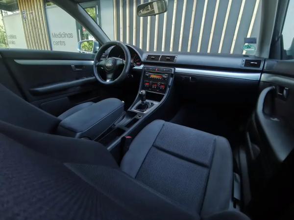 Audi A4 2004 Rīga, ar dzinēja tilpumu 1.90 L un nobraukumu 341 tūkst. km par 1990 €, foto 8 vietnē AUTOMOTO.COM.LV