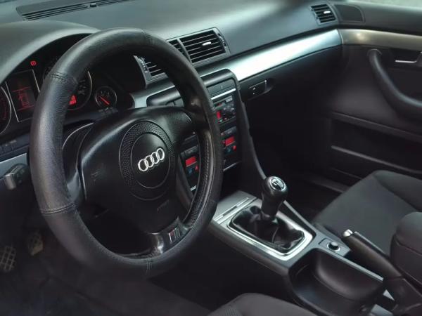 Audi A4 2004 Rīga, ar dzinēja tilpumu 1.90 L un nobraukumu 341 tūkst. km par 1990 €, foto 9 vietnē AUTOMOTO.COM.LV