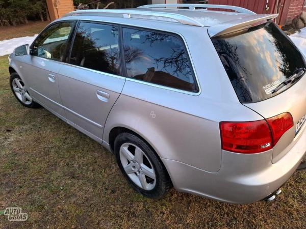 Audi A4 2004 in Vilnius on AUTOMOTO.COM.LV Audi A4 2004 in Vilnius, with an engine capacity of 2.00 L and mileage of 372 thousand km for 1900 €, photo 1 on AUTOMOTO.COM.LV