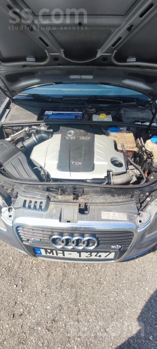 Audi A4 2005 Daugavpils, ar dzinēja tilpumu 3.00 L un nobraukumu 440 tūkst. km par 1000 €, foto 9 vietnē AUTOMOTO.COM.LV