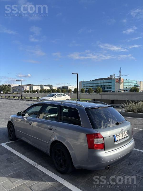 Audi A4 2005 in Riga, with an engine capacity of 2.00 L and mileage of 150 thousand km for 1800 €, photo 4 on AUTOMOTO.COM.LV