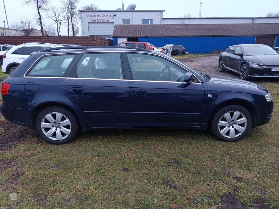 Audi A4 2005 in Marijampole, with an engine capacity of 2.50 L and mileage of 300 thousand km for 1499 €, photo 31 on AUTOMOTO.COM.LV