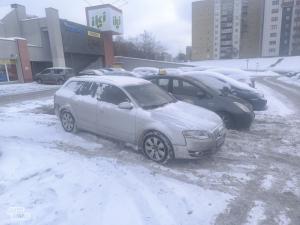 Audi A4 2005 in Kaunas, with an engine capacity of 2.00 L and mileage of 360 thousand km for 690 €, photo 2 on AUTOMOTO.COM.LV