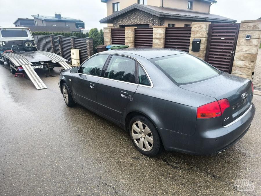 Audi A4 2005 in Kaunas, with an engine capacity of 2.00 L and mileage of 275 thousand km for 595 €, photo 5 on AUTOMOTO.COM.LV