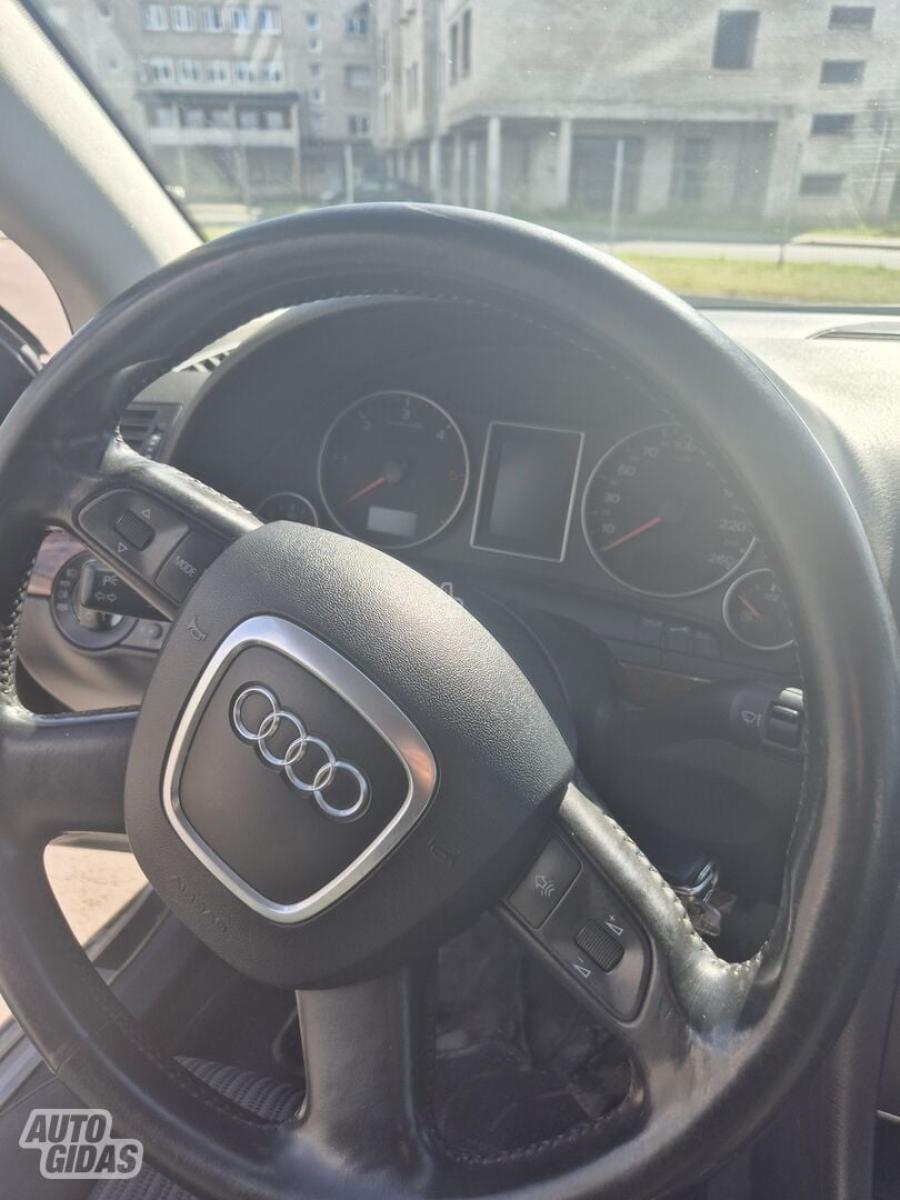 Audi A4 2005 in Kretinga, with an engine capacity of 2.00 L and mileage of 328 thousand km for 1750 €, photo 8 on AUTOMOTO.COM.LV