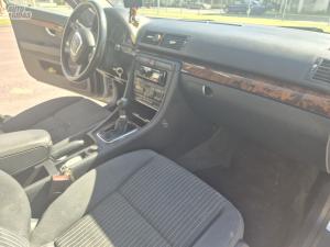Audi A4 2005 in Kretinga, with an engine capacity of 2.00 L and mileage of 328 thousand km for 1750 €, photo 9 on AUTOMOTO.COM.LV