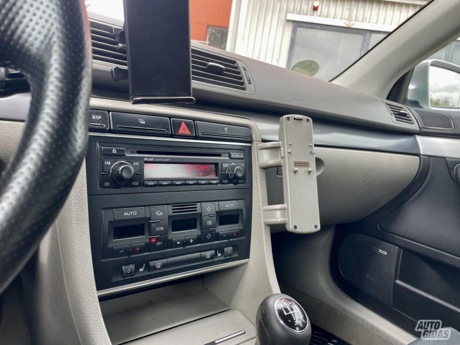 Audi A4 2005 Kauņa, ar dzinēja tilpumu 2.00 L un nobraukumu 303 tūkst. km par 2150 €, foto 30 vietnē AUTOMOTO.COM.LV