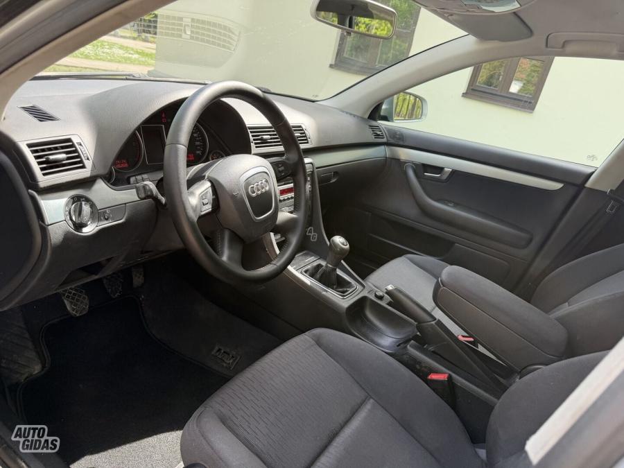 Audi A4 2005 in Kaunas, with an engine capacity of 2.00 L and mileage of 304 thousand km for 2590 €, photo 29 on AUTOMOTO.COM.LV