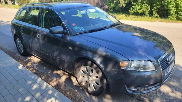Audi A4 2005 in Riga, with an engine capacity of 2.50 L and mileage of 317 thousand km for 2650 €, photo 3 on AUTOMOTO.COM.LV