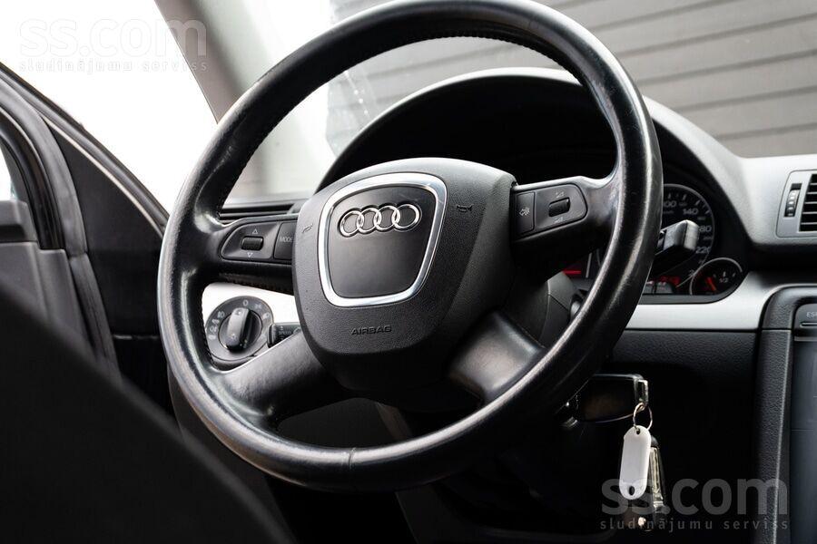 Audi A4 2005 Rīga, ar dzinēja tilpumu 2.50 L un nobraukumu 248 tūkst. km par 4290 €, foto 12 vietnē AUTOMOTO.COM.LV